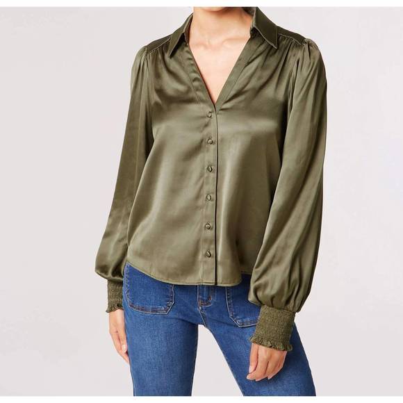 APRICOT | Tops | New Apricot Lost In Love Blouse In Khaki | Poshmark